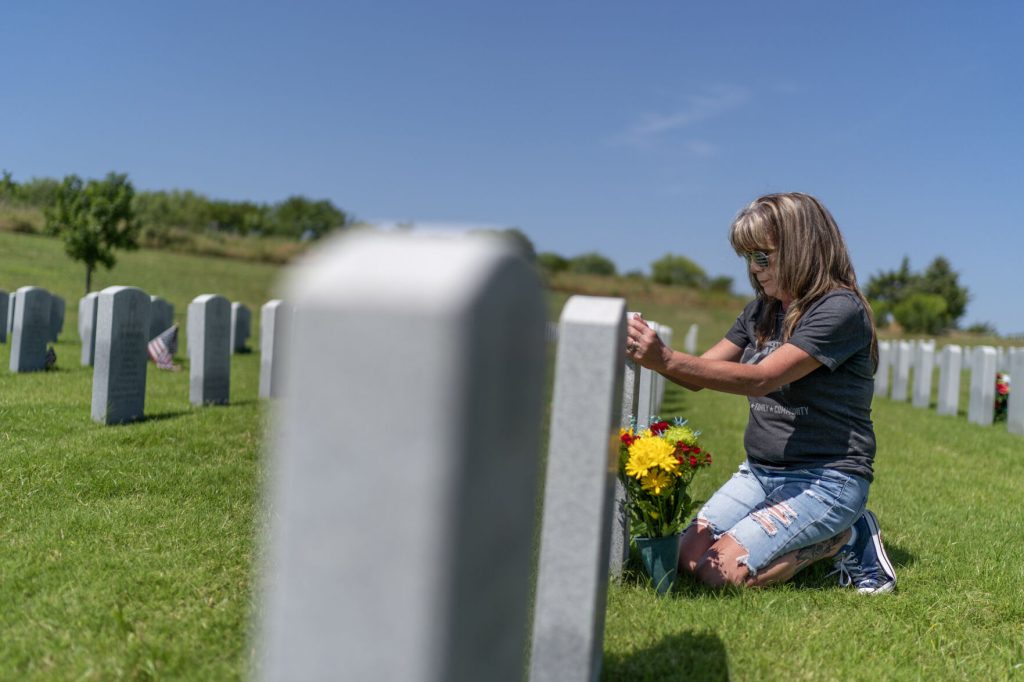 Veterans are more likely than most to kill themselves with guns ...
